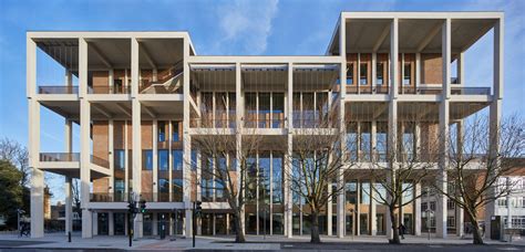 Grafton Architects Completes Town House At Kingston University