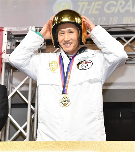 白井英治は初の技能賞 師匠との約束・グランプリ初制覇を果たし逆転賞金王／ボート三賞 ボート写真ニュース 日刊スポーツ