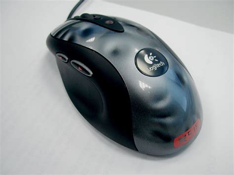 Logitech MX518