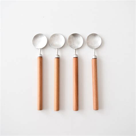 Nusse 木と金属のスプーン 2411 Slow Market （スロー マーケット）スローマーケット 器と雑貨と美味しいもののお店