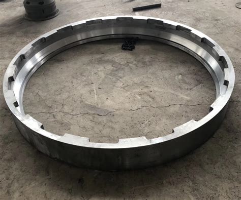 聂齿法兰 沧州立辰管道装备制造有限公司 补偿器 法兰 异径管 法兰盖 人孔 三通 弯头 大小头 膨胀节 封头