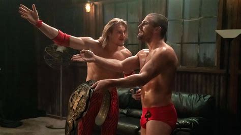 Stephen Amell S Wrestling Drama Heels Is Now Streaming On Netflix