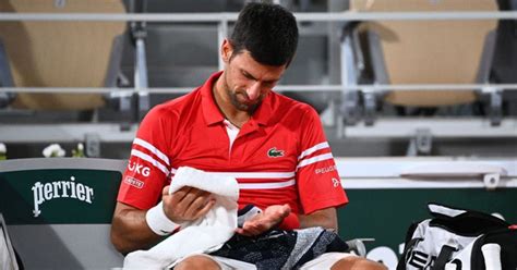 Djokovic đổ Máu để đại Chiến Nadal Tại Bán Kết Roland Garros