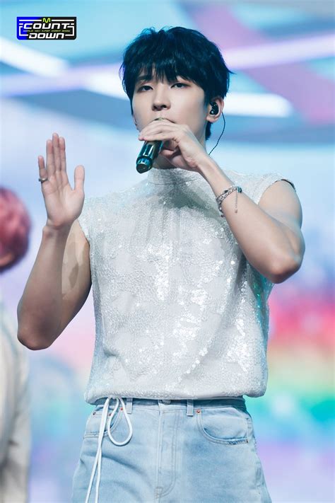 On Twitter Seventeen Seventeen Wonwoo Wonwoo