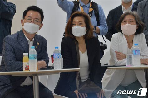 choon hee on Twitter RT wavyyp0vformu1a 정부 태풍 충분히 예보됐는데 피해 발생 이유