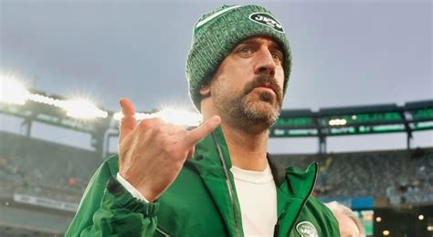 Social Media Teed Off On Aaron Rodgers After He Said The Most