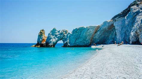 From Beach Paradise To Resort Heaven Three Dreamy Greek Islands To