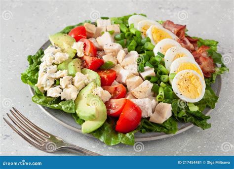 Healthy American Cobb Salad With Egg Bacon Avocado Chicken Tomato