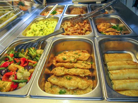 School Lunch Gourmet Russian Life