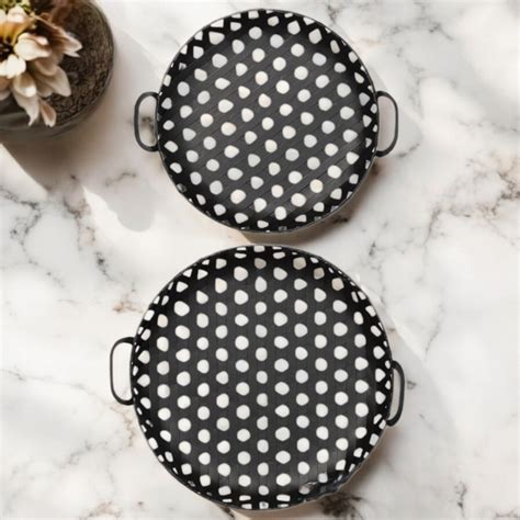 Set Of 2 Black Round Metal Serving Trays Indoor Outdoor Foter