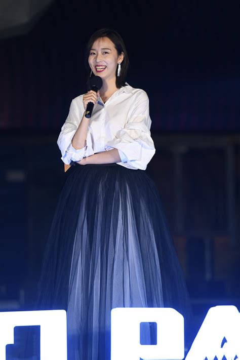 第64届世界小姐中国区总决赛冠军，首位90后小姐姐 搜狐大视野 搜狐新闻