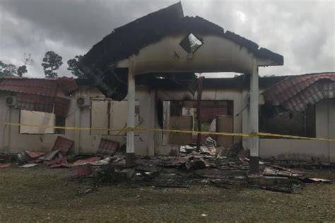 Polisi Selidiki Terbakarnya Kantor KPU Yahukimo Di Dekai ANTARA News