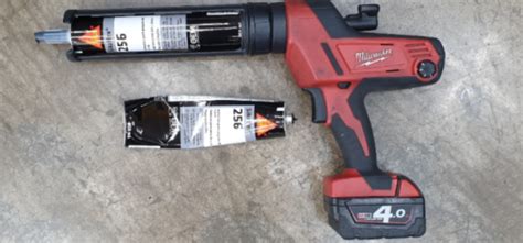 티볼리 유리교환 운전중 돌빵으로 갑자기 깨진 쌍용자동차 앞유리교환 측면유리 1열 열차단썬팅 재시공 후진시 자동비상등 후깜 설치 후기 및 유리용접 복원 정보공유