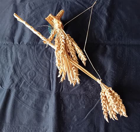 Corn Dollies With Sally