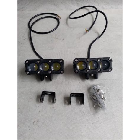 Jual Led Mini Projie Projector 3 Lensa Lampu Tembak 3 Mata Hi Lo Bukan Saber Sr3 Pro7 Shopee