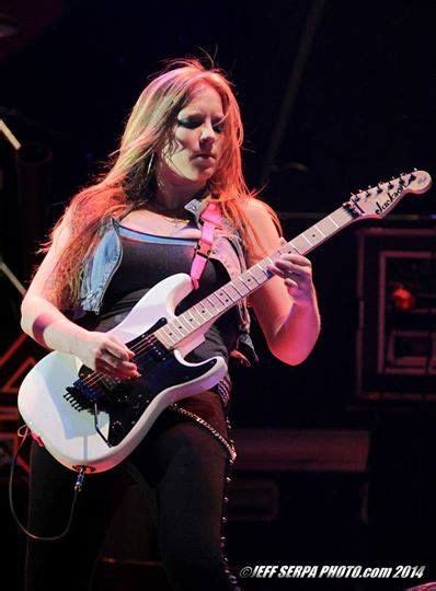 Pin On Guitarristas