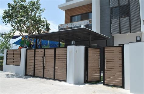 Thiết Kế Cổng Nhà Phố Sắt Hộp Gỗ Inox Theo Yêu Cầu Golden Việt