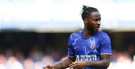 记者：斯特林对转会曼联持开放态度 球员尚未与任何球队直接接触腾讯新闻