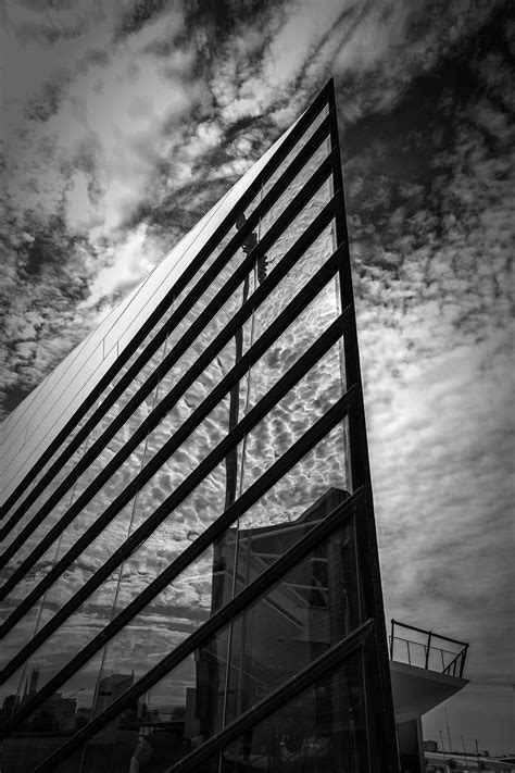 The Reflection In Glassbw