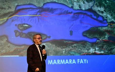 SON DAKİKA DEPREM AÇIKLAMASI Artçı kabul edilebilir Prof Dr Naci
