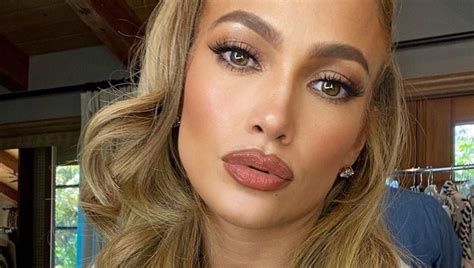 ¿más Joven Jennifer López Sorprendió Con Extremo Cambio De Look En