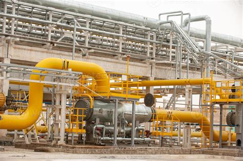 Un Oleoductos En Ingeniería De Petróleo Y Gas Y Construcción Industrial