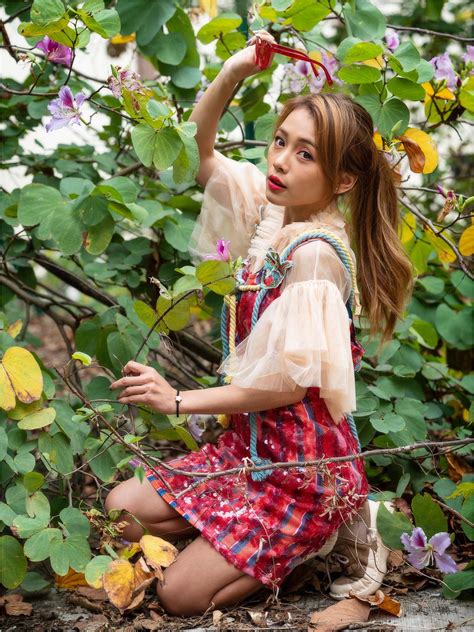 Fafa Wong 2019 02 23 Photo Sharing Network