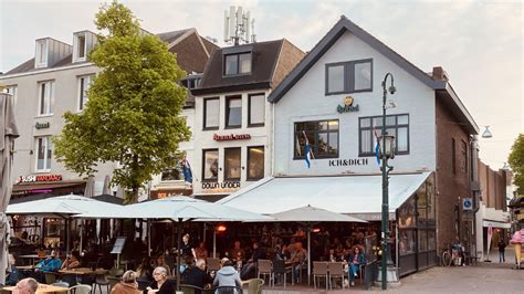 Kennismakingsborrel Voor Expats En Andere Nieuwe Stadsbewoners