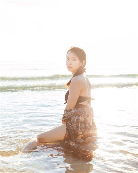 吉岡里帆 fanpage on Twitter Instagram 吉岡里帆 221121 今日発売週間プレイボーイ 写真集秘蔵写真