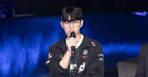 포토 Lck 미디어데이 참석한 T1 오너