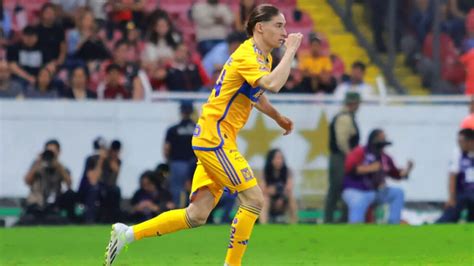 Marcelo Flores Y Su Primer Título Con Tigres A Un Mes De Su Llegada Al