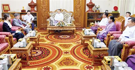 ပြည်ထောင်စုဝန်ကြီး ဦးတင်ဦးလွင် မြန်မာနိုင