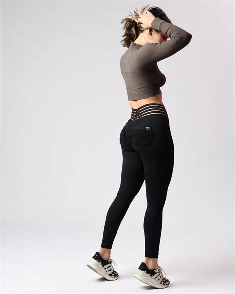 Lifestyle Cute Booty With Signature Scrunch Pockets Blackout Cute