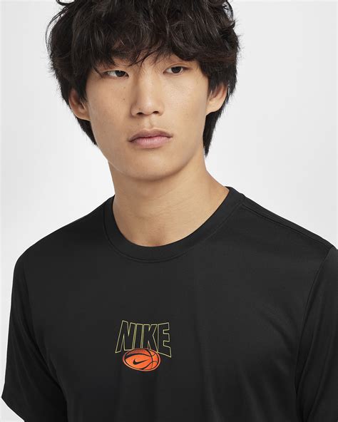 Nike 男款 Dri Fit 籃球 T 恤。nike Tw