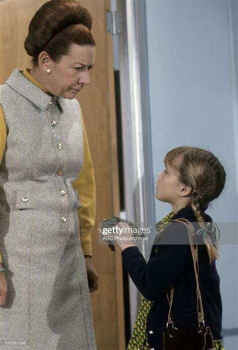Pin Tillagd Av Anne Wells På Bewitched Well