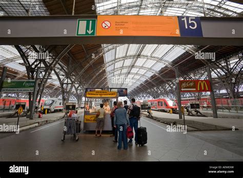 Hauptbahnhof Hauptbahnhof Leipzig Sachsen Deutschland Der Größte