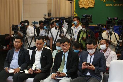 ឯកឧត្តម ហេង សួរ អញ្ជើញធ្វើជាវាគ្មិន ក្នុងសន្និសីទសារព័ត៌មានស្ដីពី «វឌ្ឍនភាព