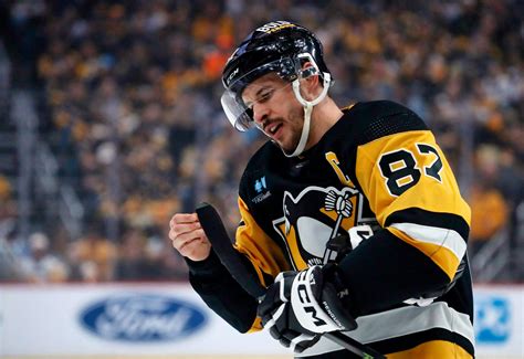 Sidney Crosby Reaches A Milestone Scores 600th Goal In Penguins Loss
