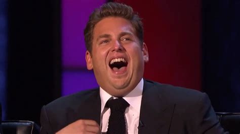 Джона Хилл уморительно смеётся на Прожарке Джеймса Франко 2013 Youtube