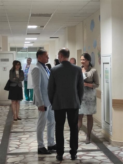 Д р Кети Ценова в колаборация с Holcim откриха обновеното отделение по Педиатрия към МБАЛ