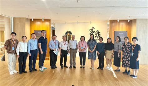 隆中华拜访厦门大学马来西亚分校 Dev 吉隆坡中华独立中学 Chong Hwa Independent High School