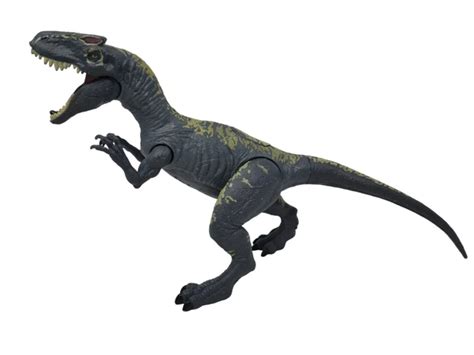 Mattel Jurassic World Roarivores Allosaurus Action Figure 5 £1404