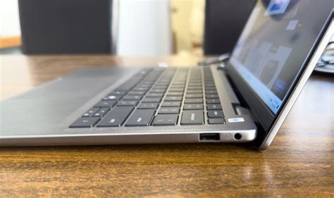 Dell Latitude 7455 Snapdragon X Elite Premium 笔记本初步评测
