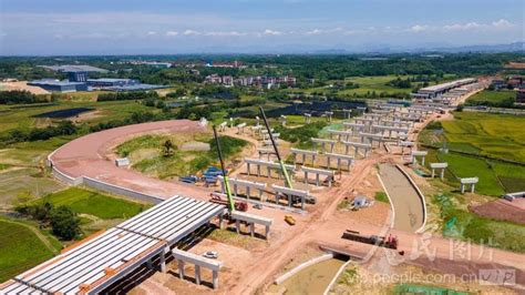 浙江金华：建武高速建设正酣 人民图片网