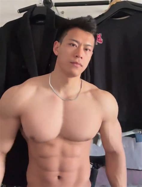 Focus On Pecs 2024 194