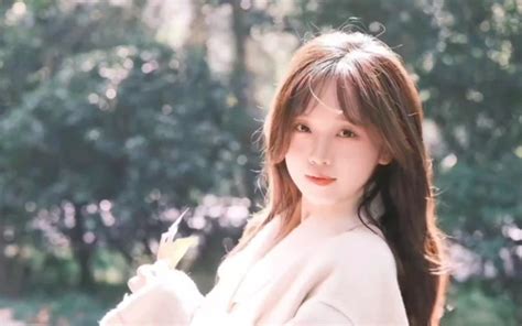 甜妹送你秋天的第一片落叶 多巴胺的彩虹糖 多巴胺的彩虹糖 哔哩哔哩视频