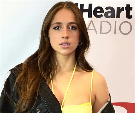 Tate Mcrae In Bathing Suit Says Shes 20 — Celebwell