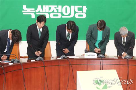 선대위 해단식 말을 잇지 못하는 김준우 오마이뉴스