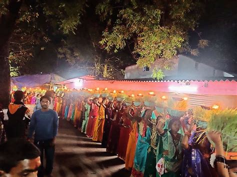 Farewell With The Worship Of Maa Siddhidatri Also Worshiping The Girl