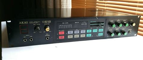 MATRIXSYNTH Akai 612 MIDI Digital Sampler Synthesizer SN 00620 34270